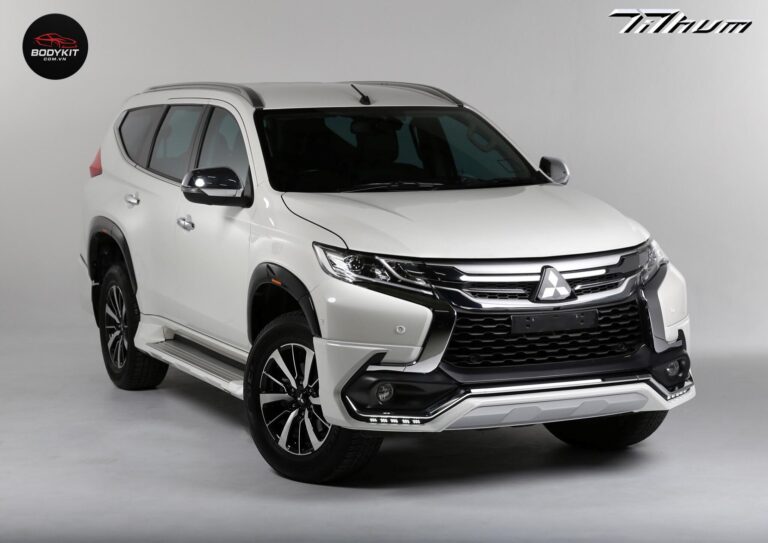 Body kit Mitsubishi Pajero Sport 2020 - 2025 mẫu TITHUM