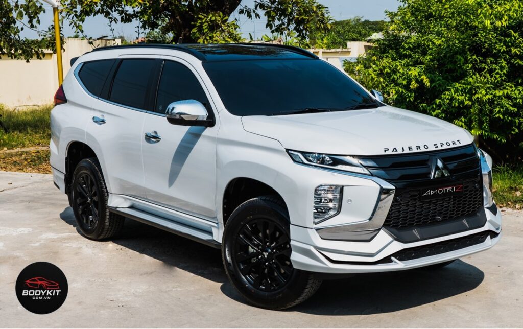 Body kit Pajero Sport 2020 - 2025 mẫu Amotriz