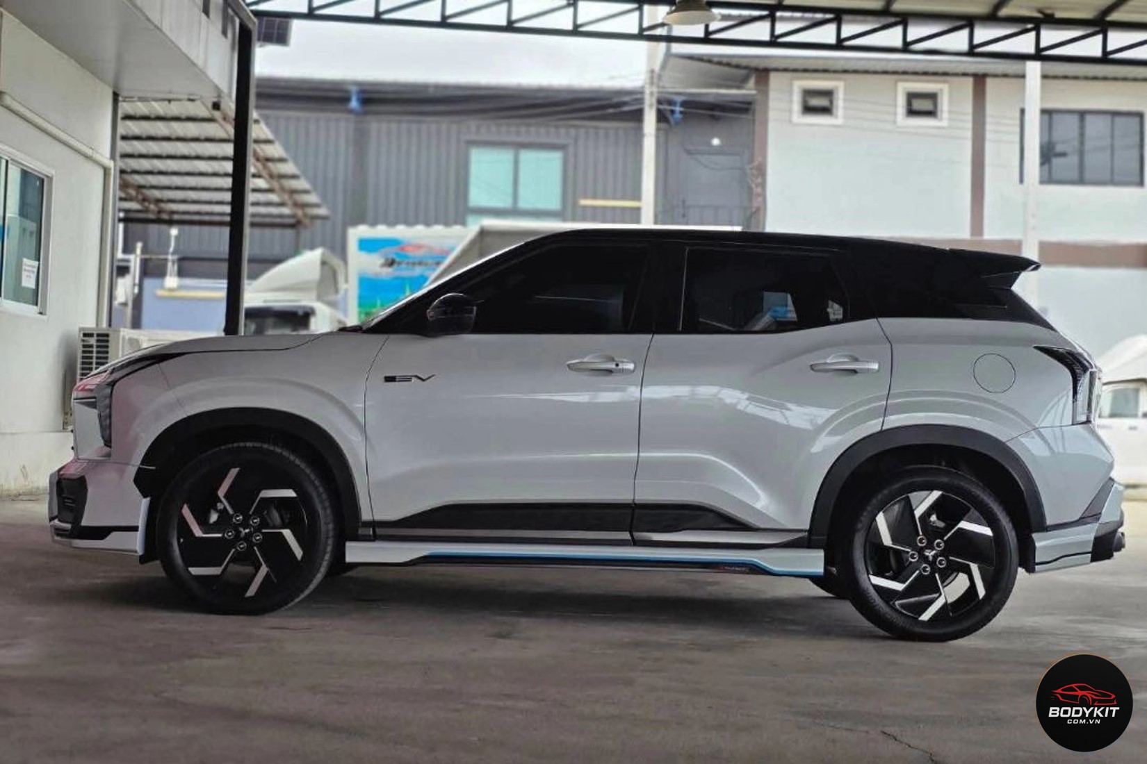 Báo giá TOP 7 mẫu body kit Mitsubishi XForce đẹp nhất 2025